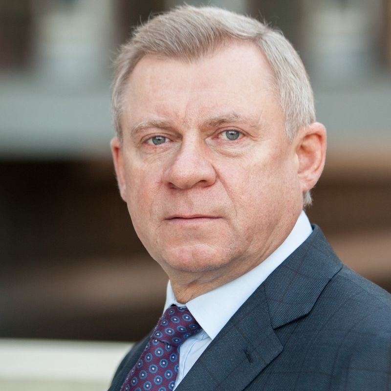 An Evening with Bank of Ukraine Governor, Yakiv Smolii – UCPBA Toronto