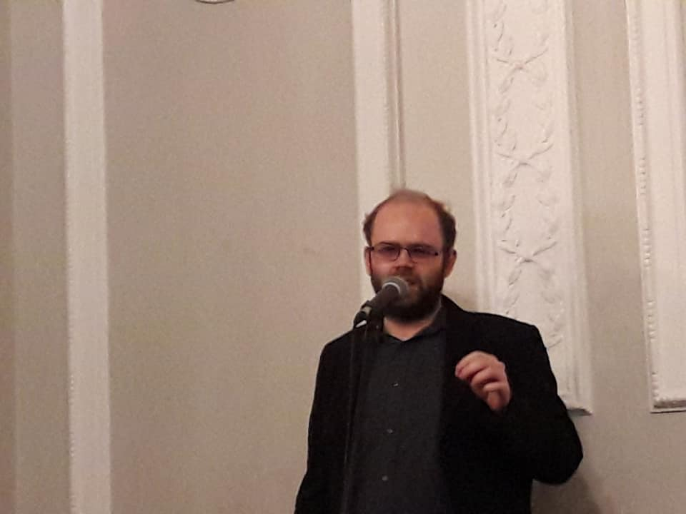 633fd2d5121afa78970bbd53.jpg?1665127125