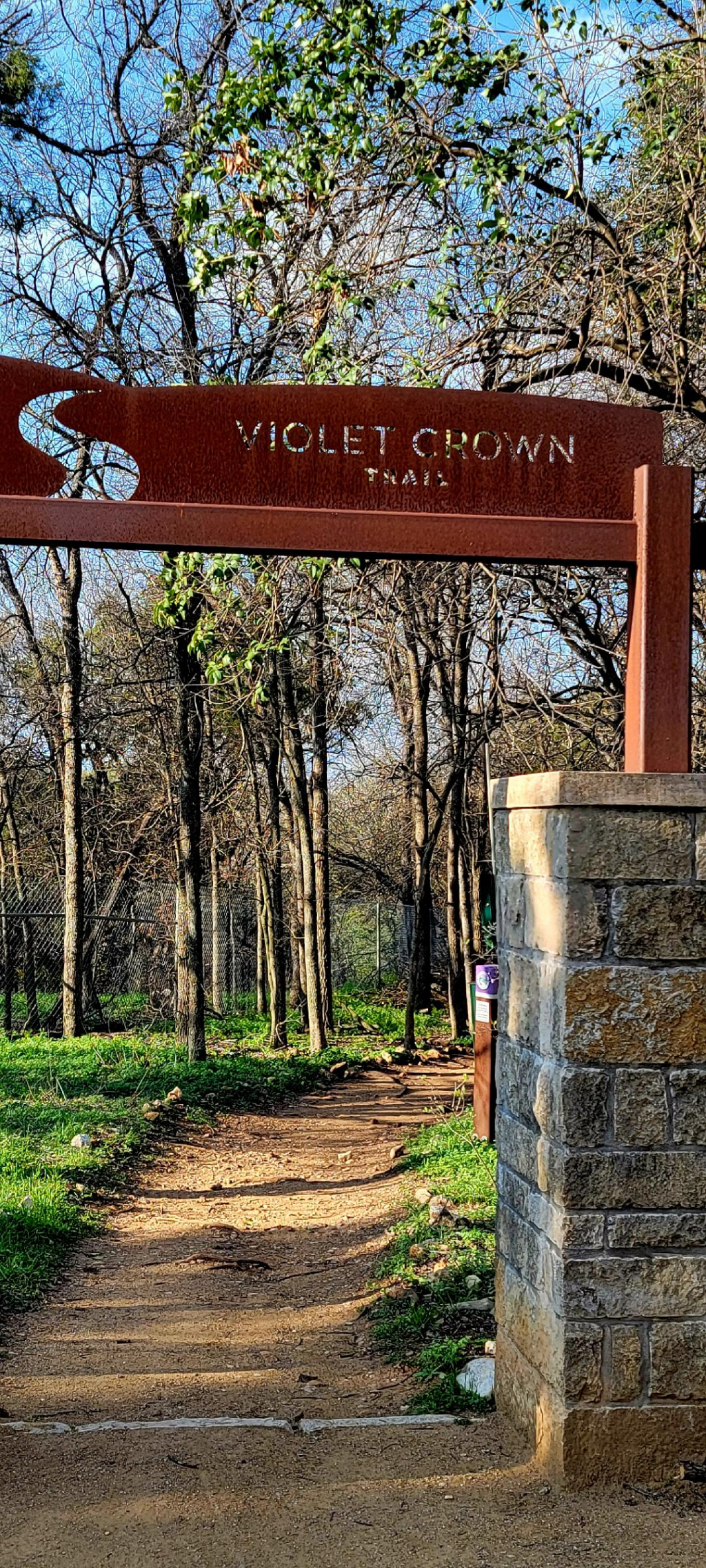 Violet Crown to Sculpture Falls (almost) – Hill Country Outdoors